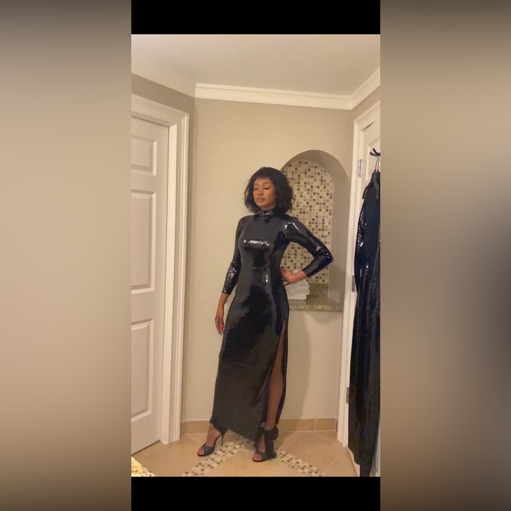 Classic Hollywood Starlet X New York City Chic - Gem